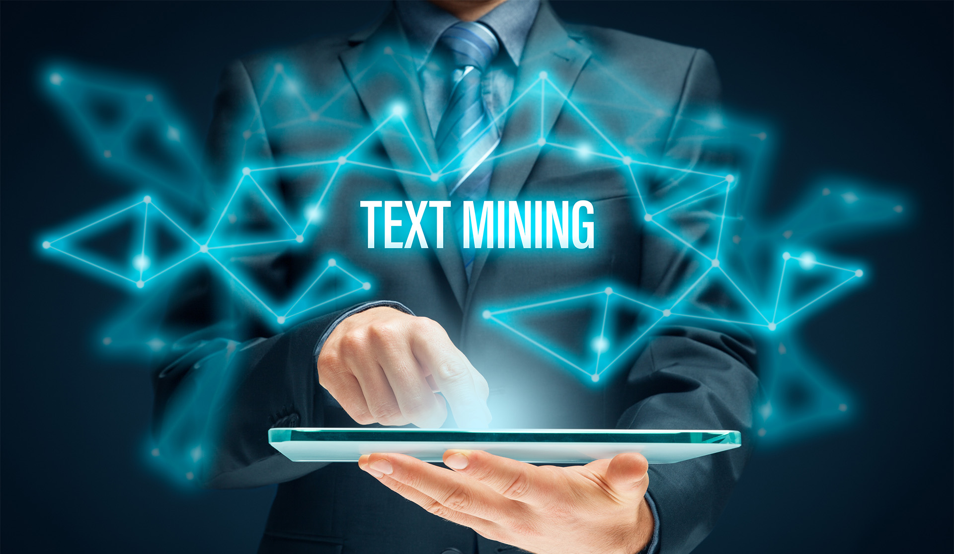 テキストマイニングとは？活用するポイントや分析手法を解説